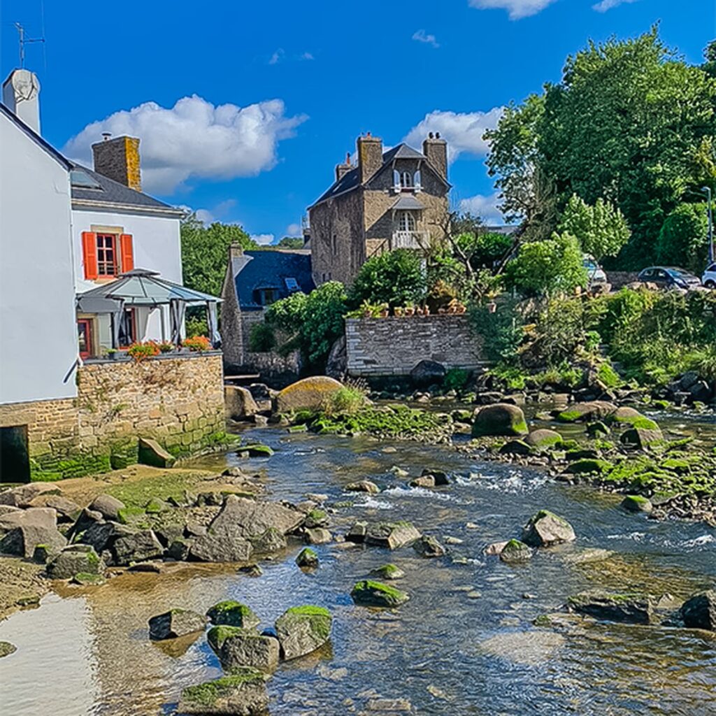Visit Pont-Aven : Discover the city of the painters of Pont Aven during ...